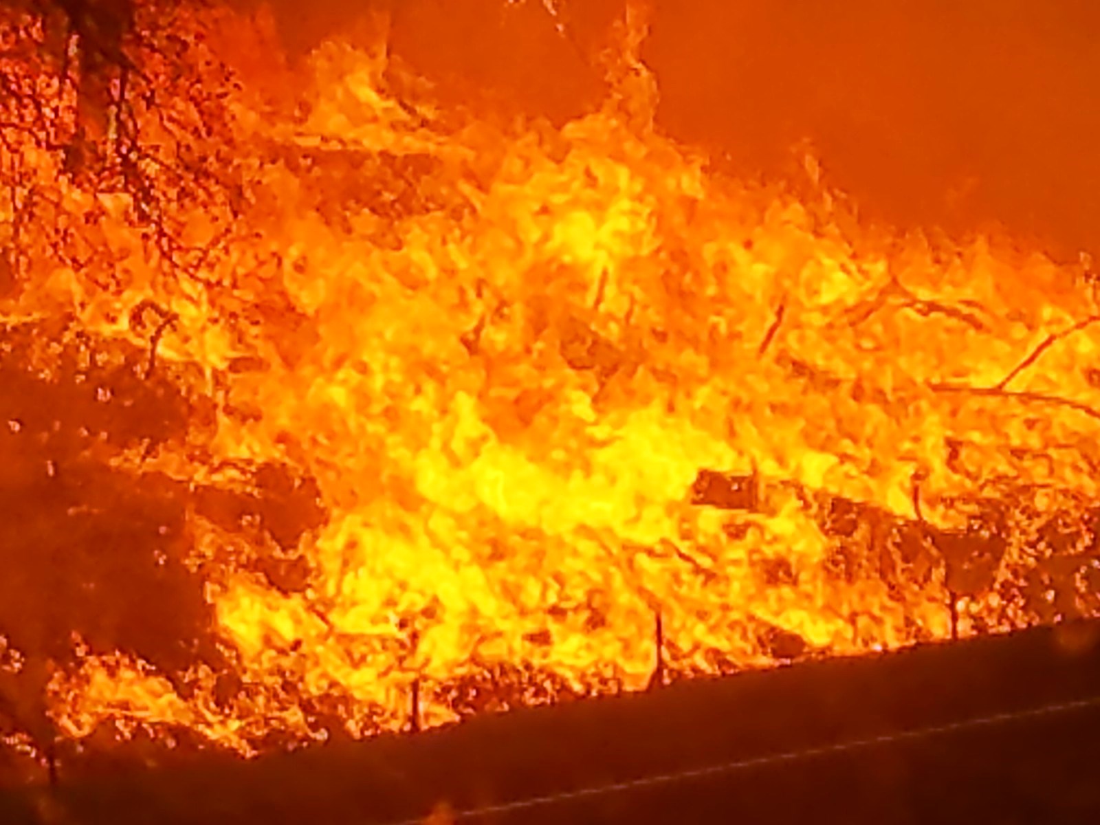 Parole agent warns neighbors, protects homes during Camp Fire