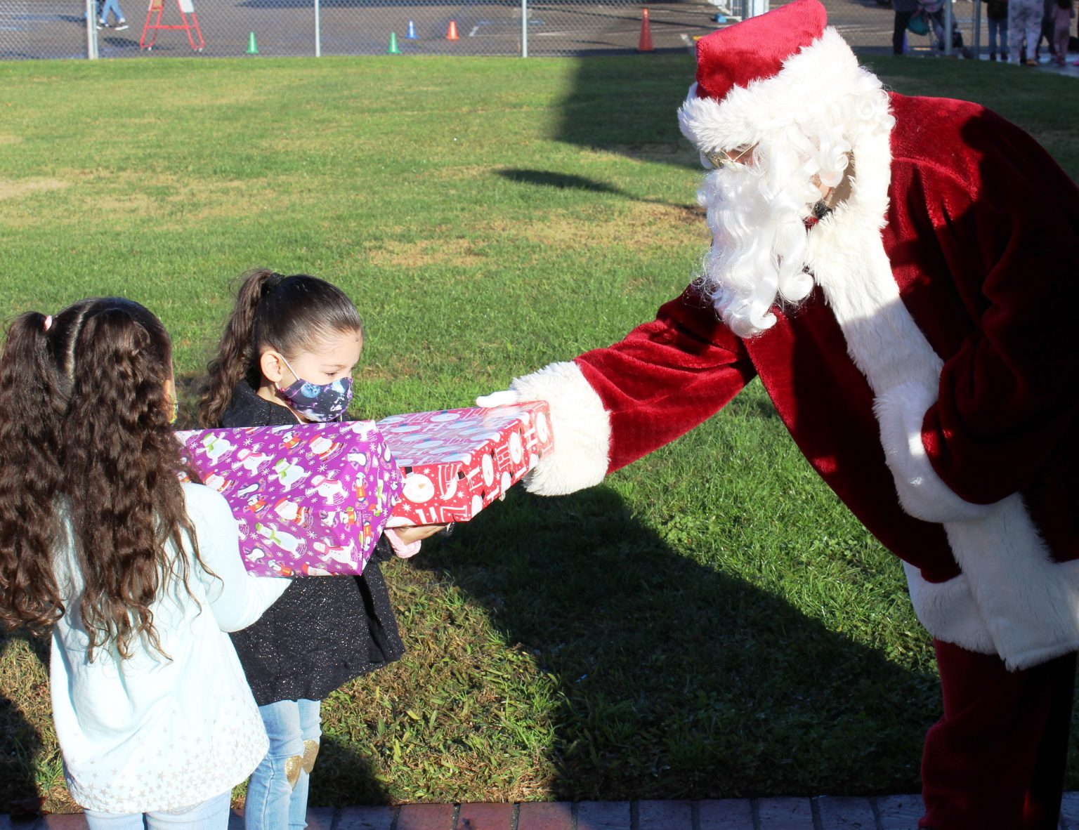 CDCR staff make holidays merry across state - Inside CDCR