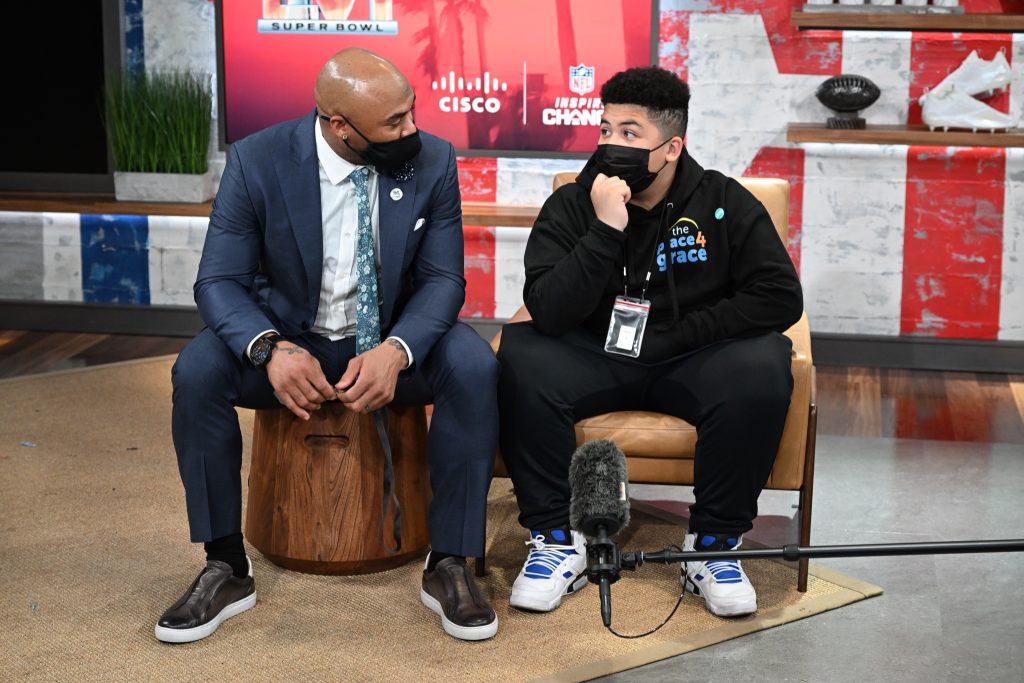 Kids get video messages thanks to NFL, Place4Grace, ARC