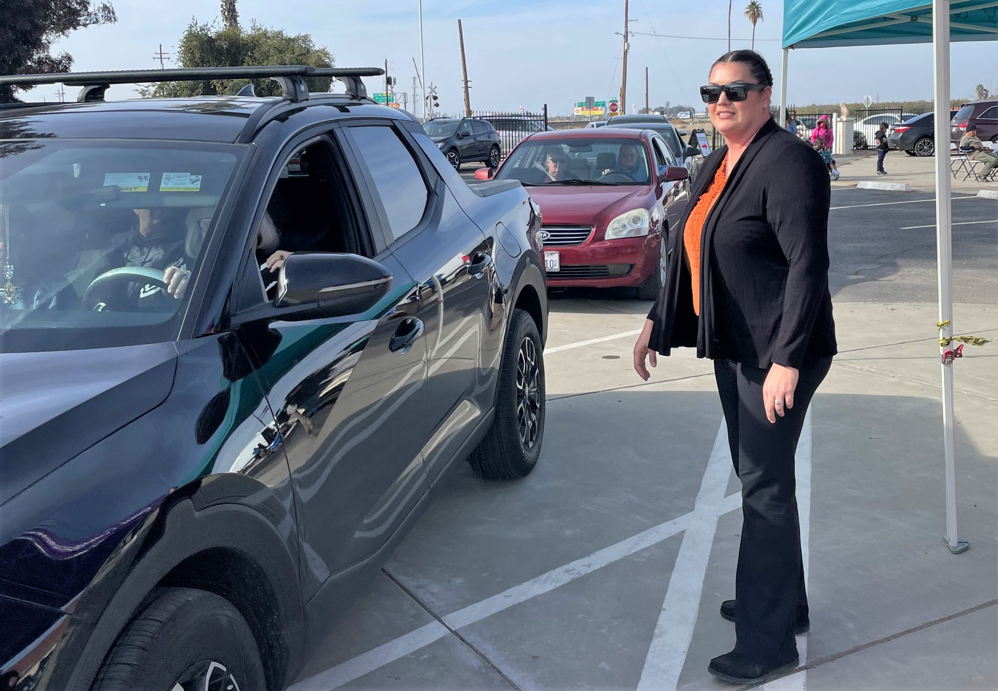 CDCR staff, residents serve Thanksgiving help - Inside CDCR