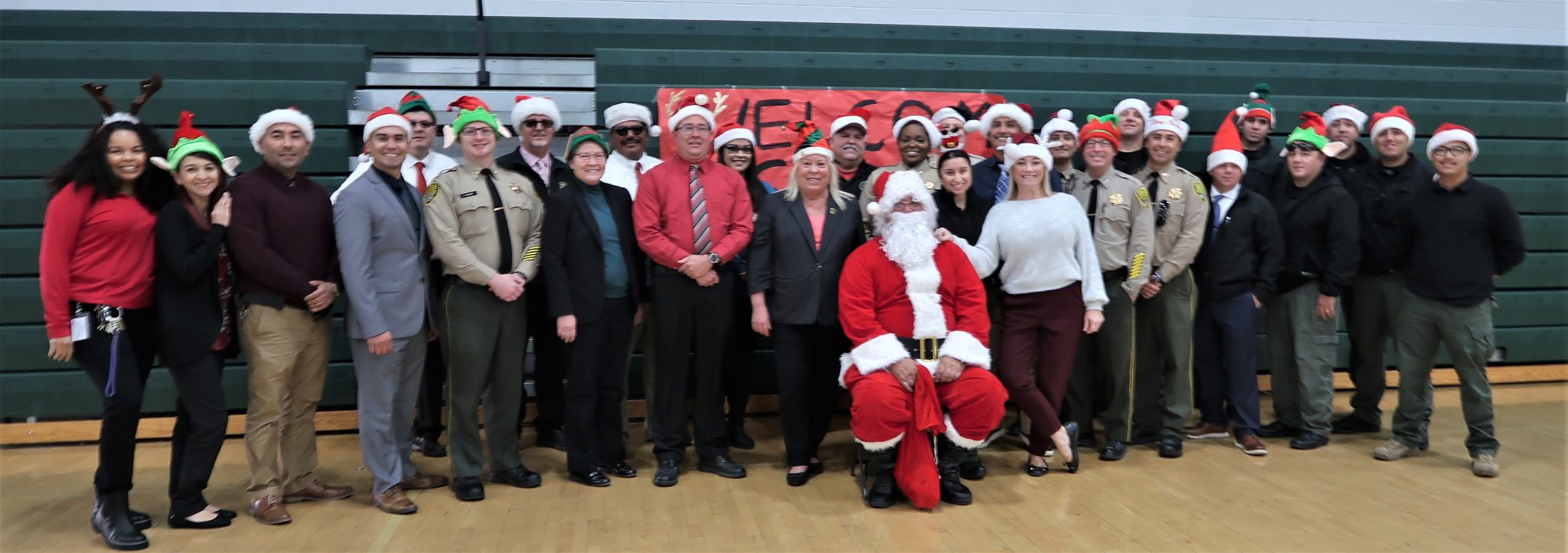 Volunteers help schools, charities - Inside CDCR