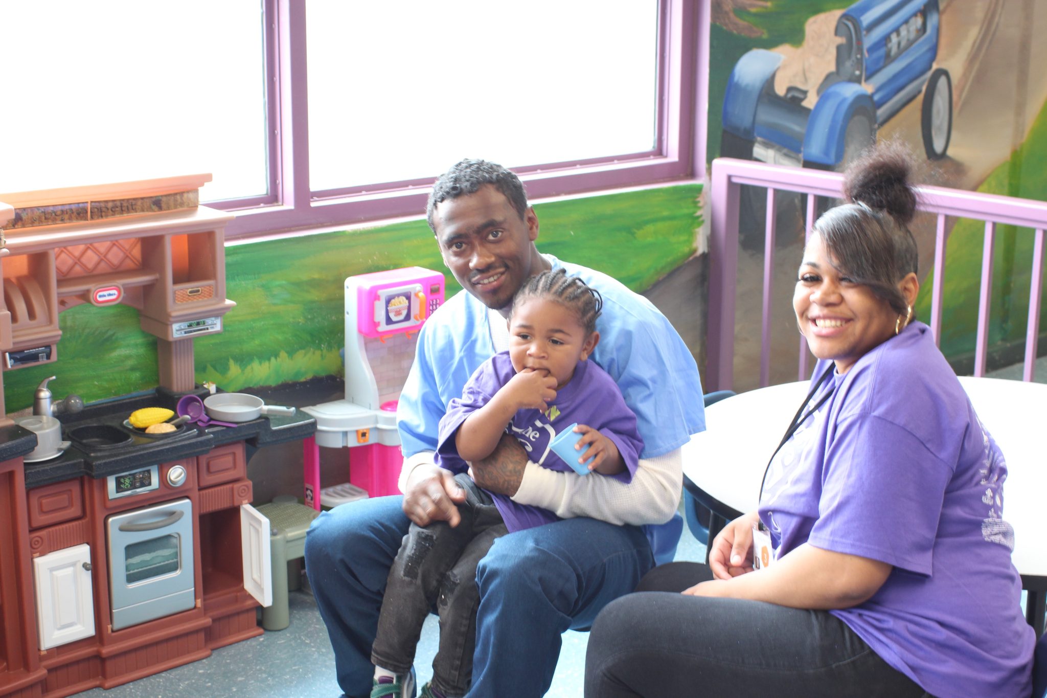 Get on the Bus brings kids to visit incarcerated parents