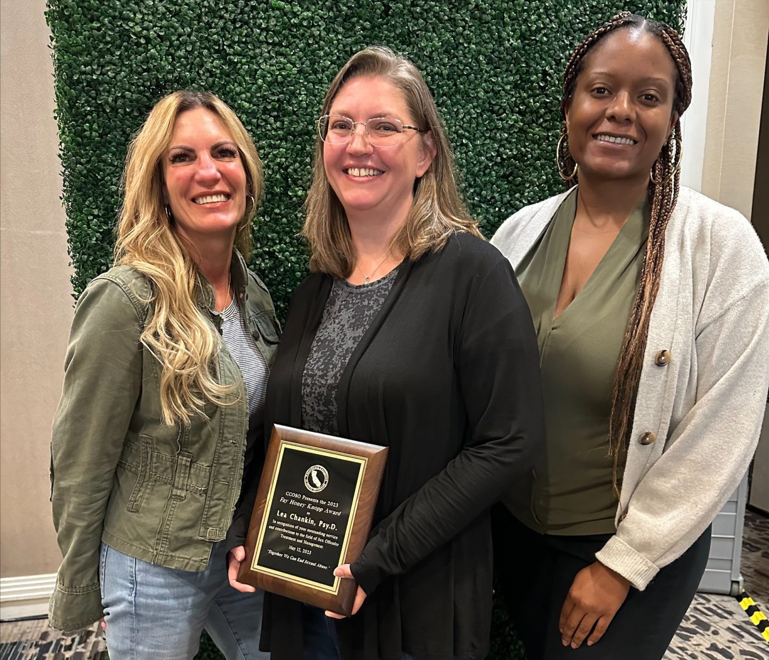 Psychologist receives Fay Honey Knopp Award