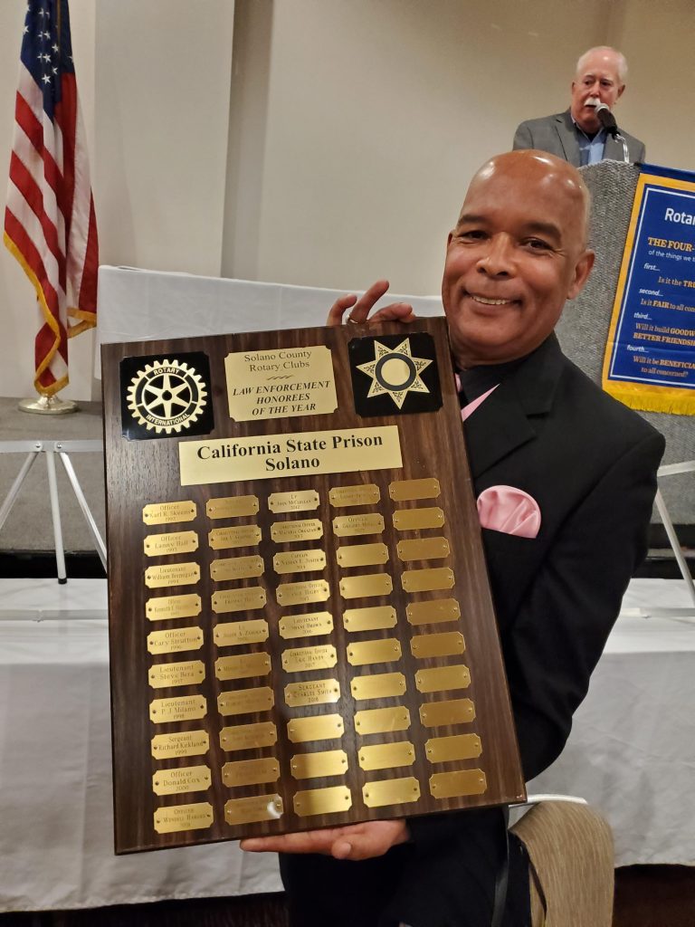 Gregory Meeks honored as Officer of the Year - Inside CDCR