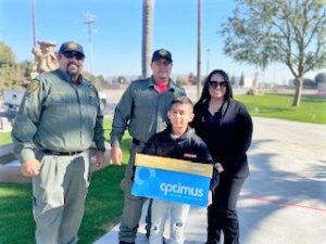 Staff helps community during Thanksgiving