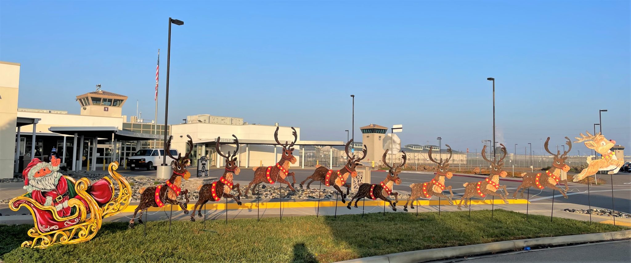 Department celebrates holiday season - Inside CDCR