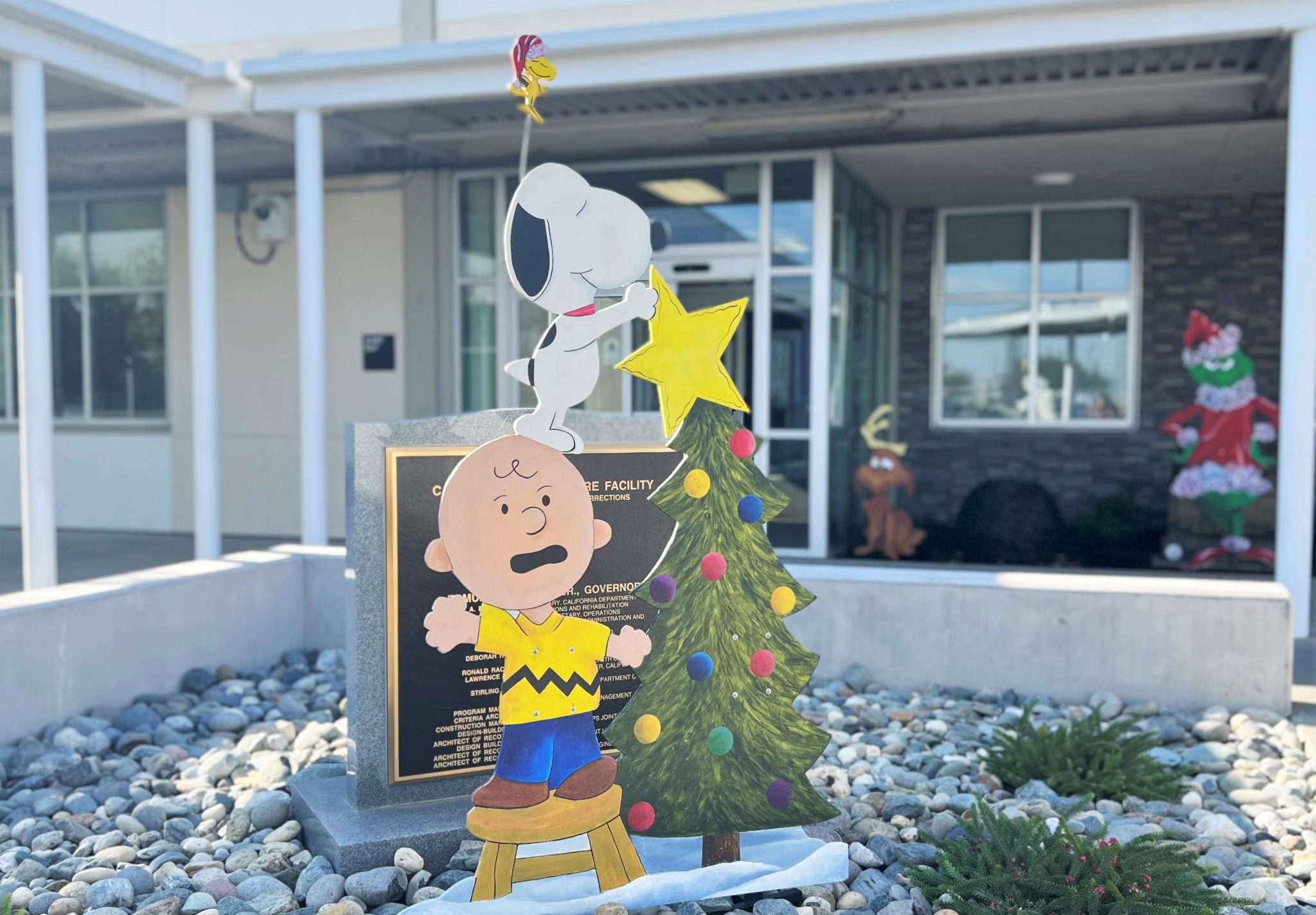 Department celebrates holiday season - Inside CDCR