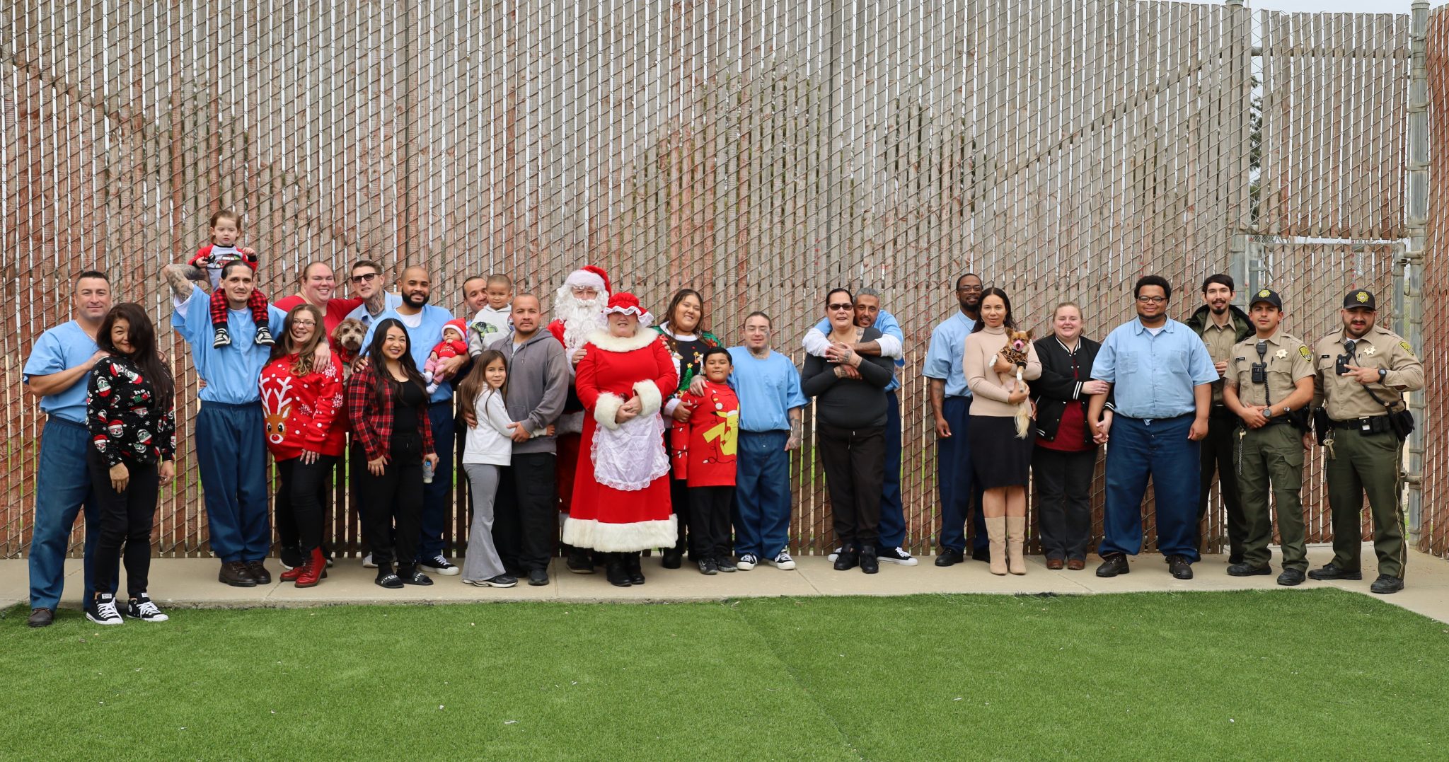 CDCR visiting efforts make holidays brighter - Inside CDCR