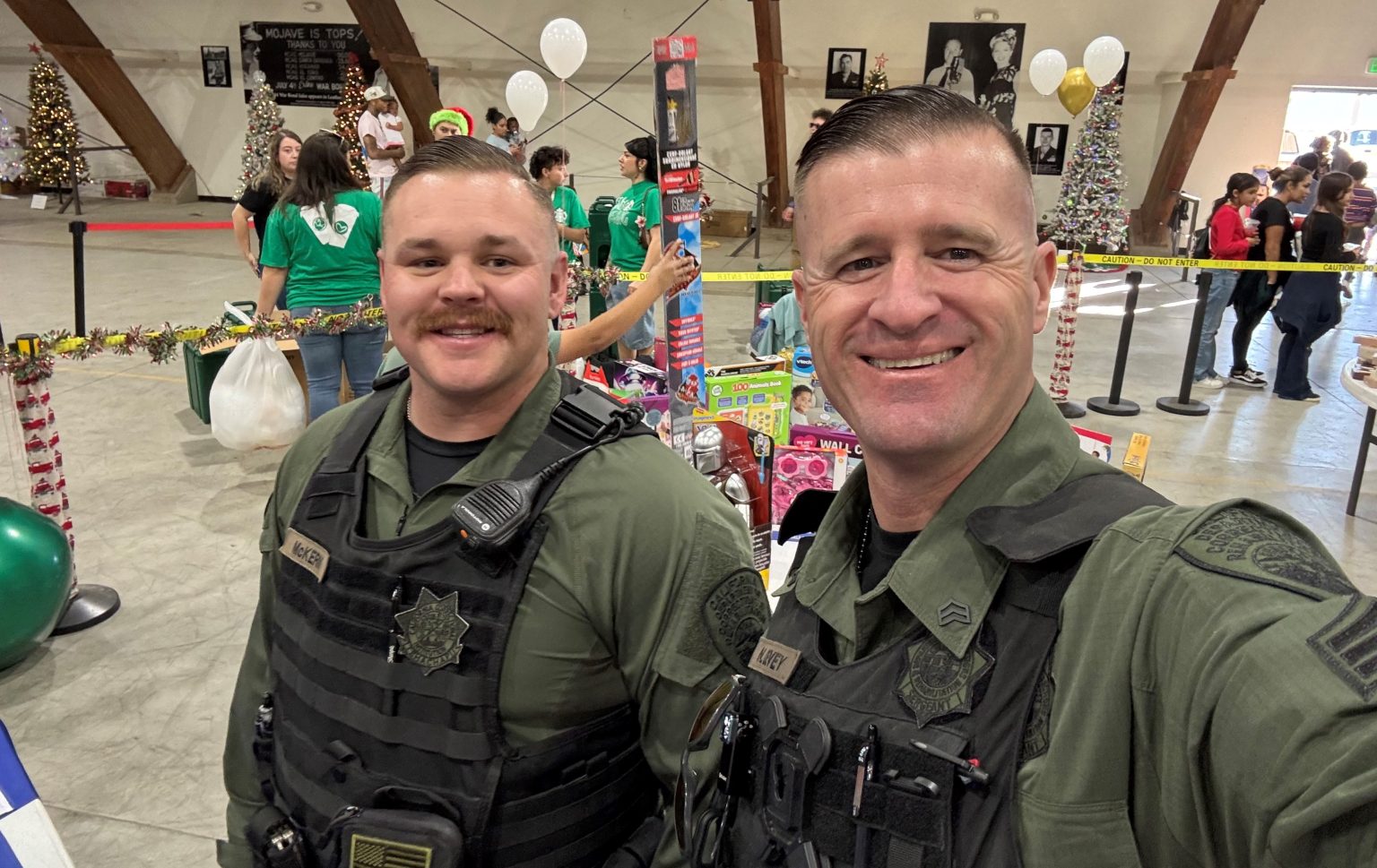 Staff, incarcerated get into holiday spirit - Inside CDCR